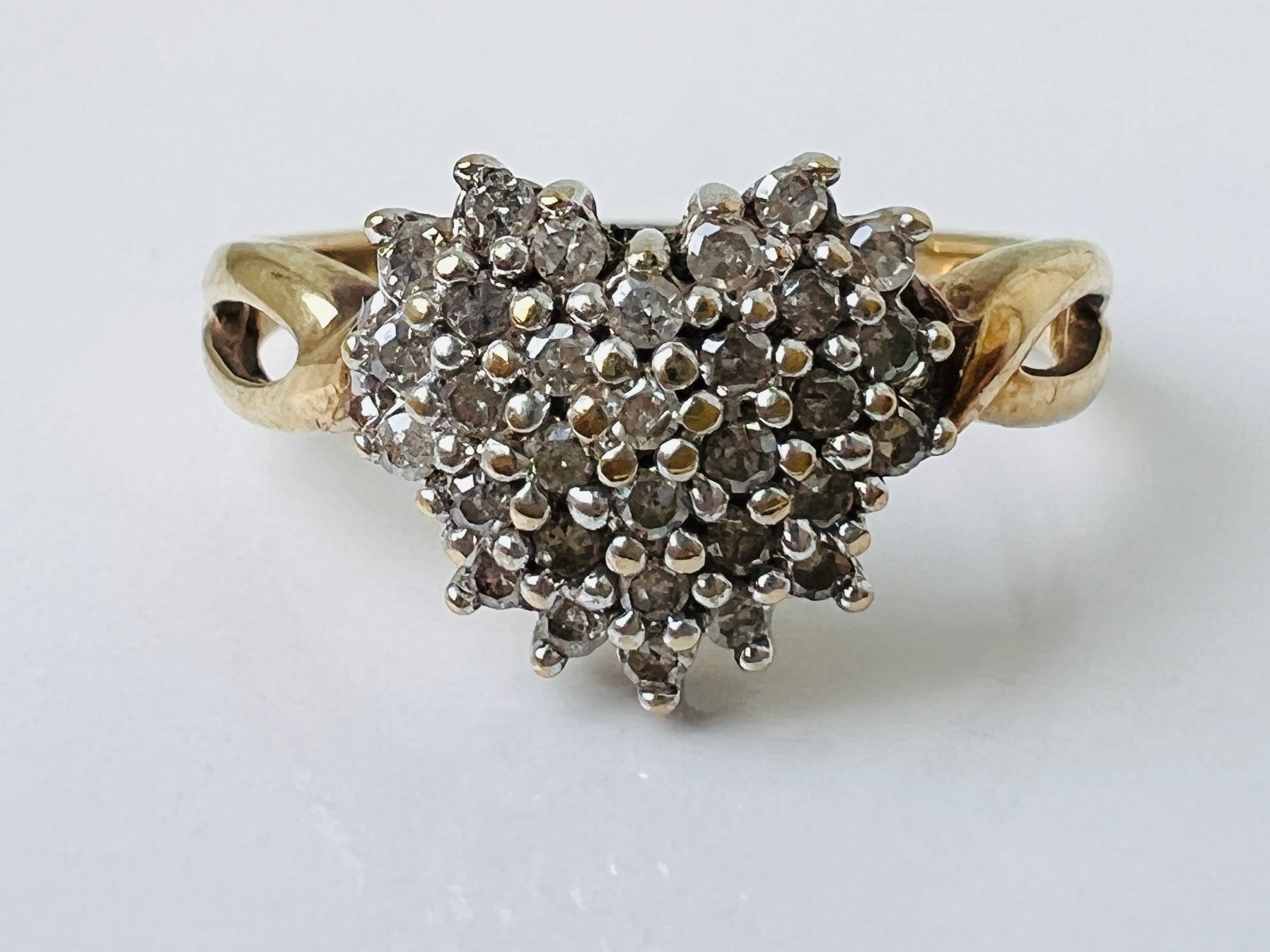 9ct Gold Heart Shaped Diamond Ring – Ring-Life